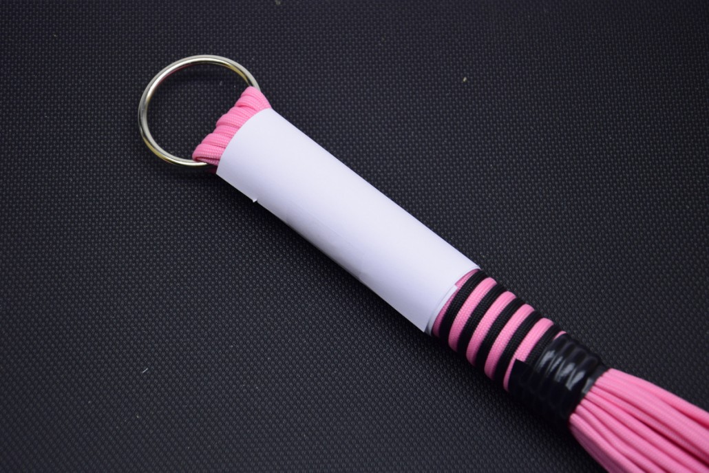 550 Shades of Grey Flogger und Tutorial | Swiss Paracord GmbH