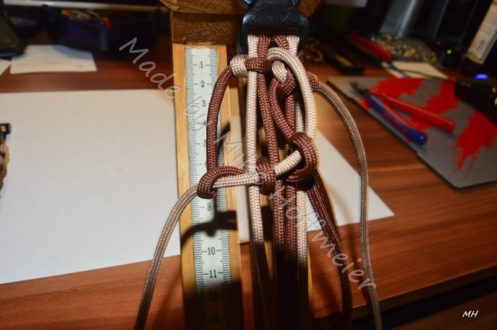 Half Cobra Falls | Swiss Paracord GmbH