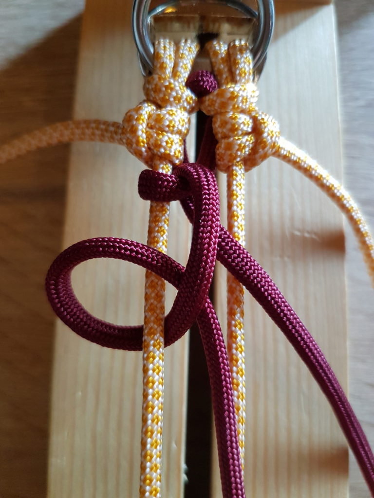 Crossed Sennit | Swiss Paracord GmbH