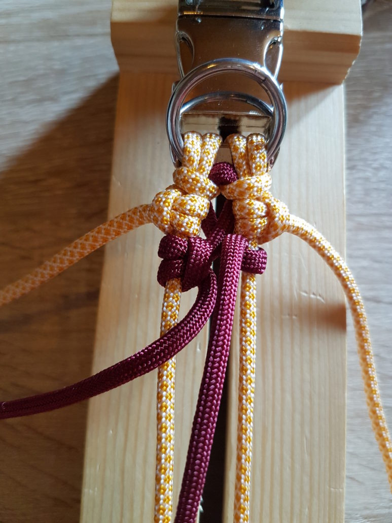 Crossed Sennit | Swiss Paracord GmbH