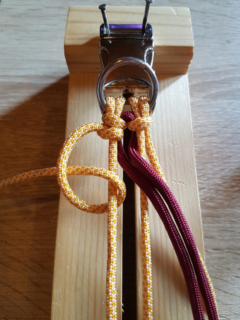 Crossed Sennit | Swiss Paracord GmbH