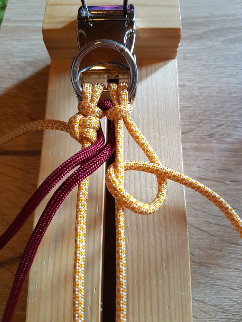 Crossed Sennit | Swiss Paracord GmbH