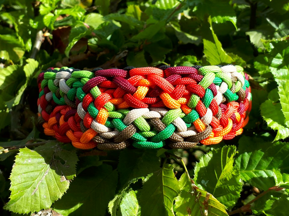 Suna's Funny Way | Swiss Paracord GmbH